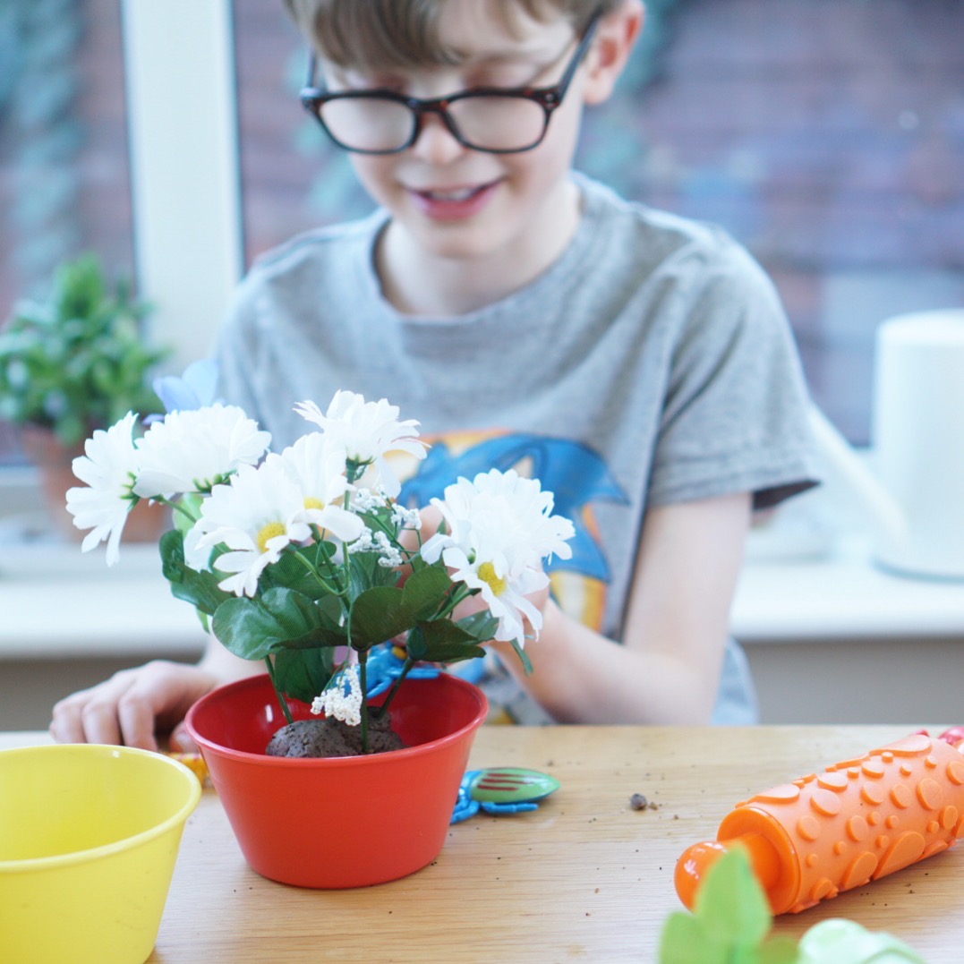 Spring Round Up - 9 easy activities for kids - Bamm BooBamm Boo